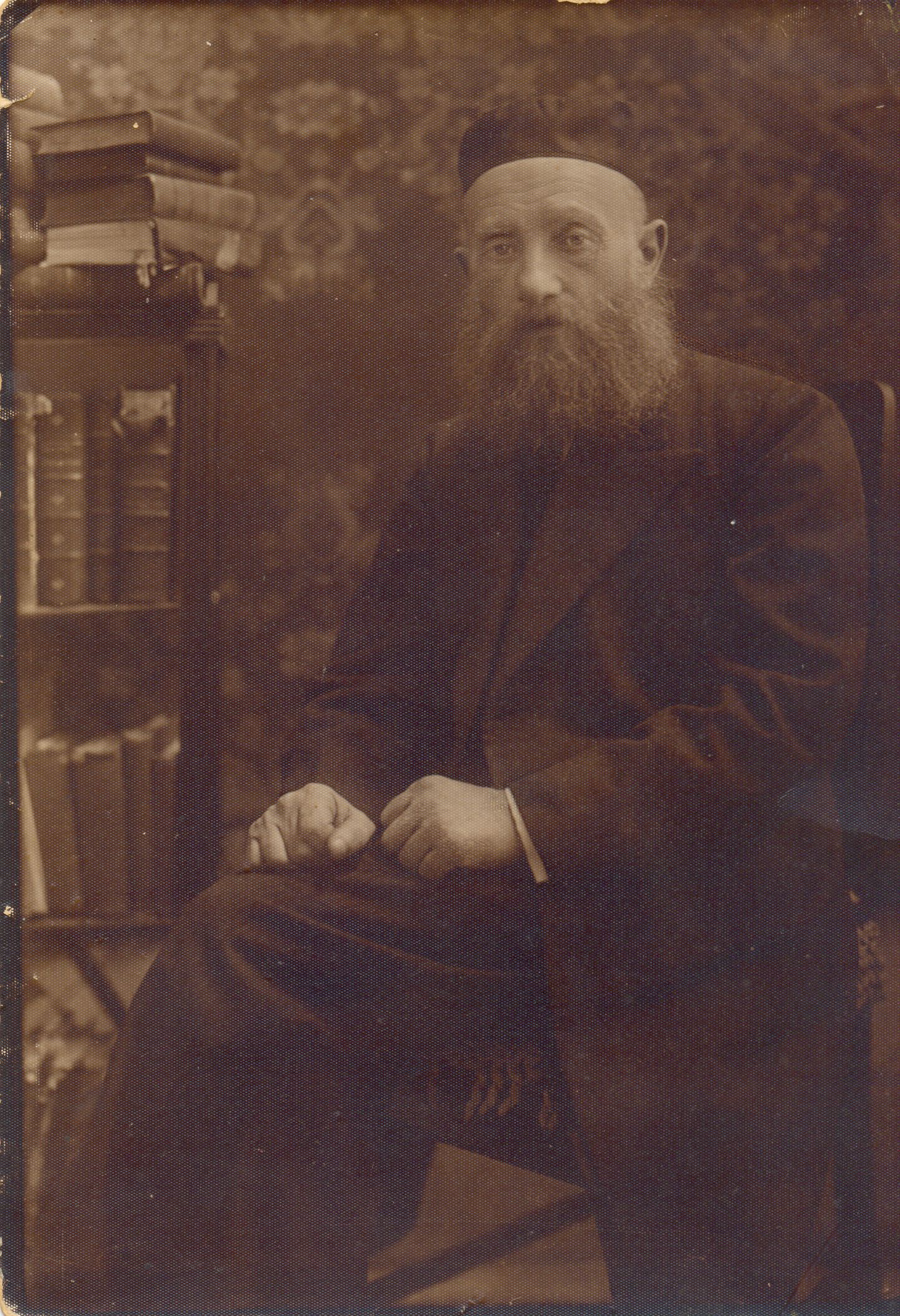 Moishe Schechtman and some of his books.