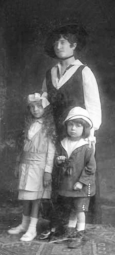 The Family of Isaac Feuerstein